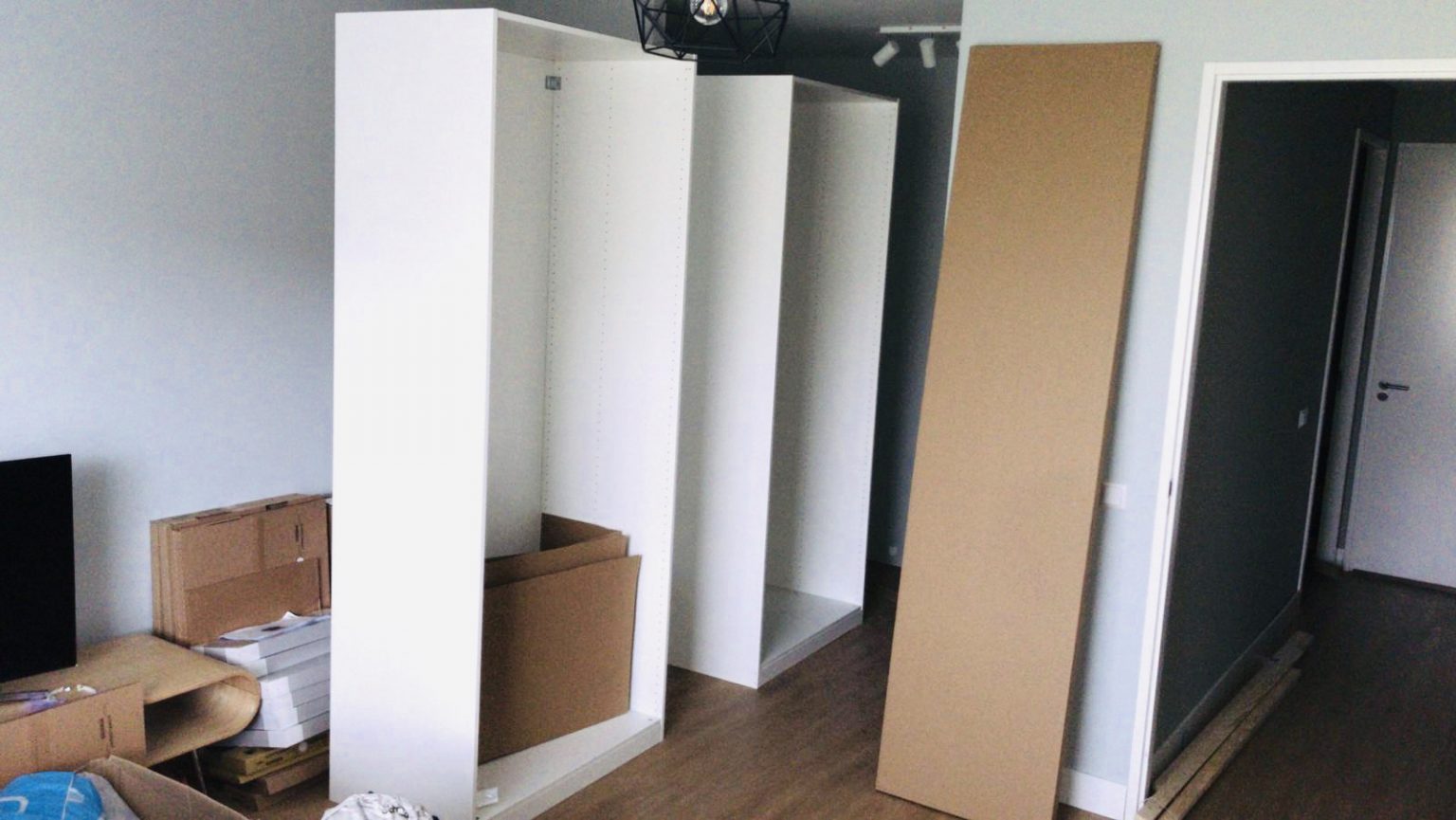 DIY IKEA Pax Built-in Hack - NieuwHuis.Info